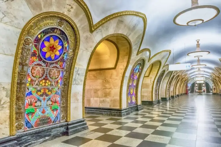 Moscow Metro Guide: Tips for Travelling on the Moscow Metro