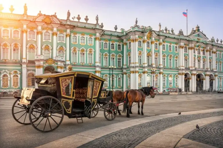 Russia Travel Destination Guide - Best Places to Visit in Russia