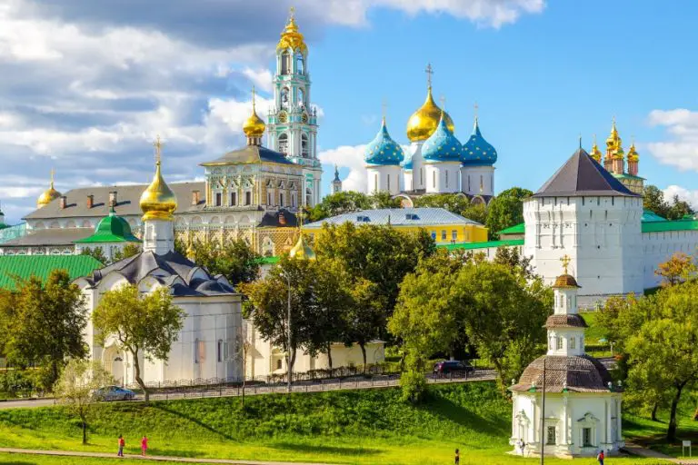Russia Travel Destination Guide - Best Places to Visit in Russia