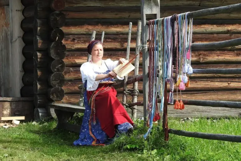 Karelia Travel Guide - Tips & Attraction in Karelia Russia